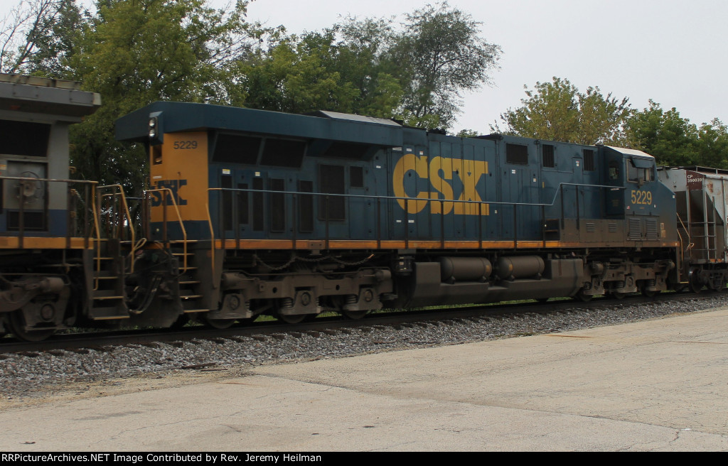 CSX 5229 (1)